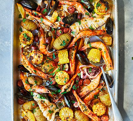 What is the best way to cook mixed seafood?