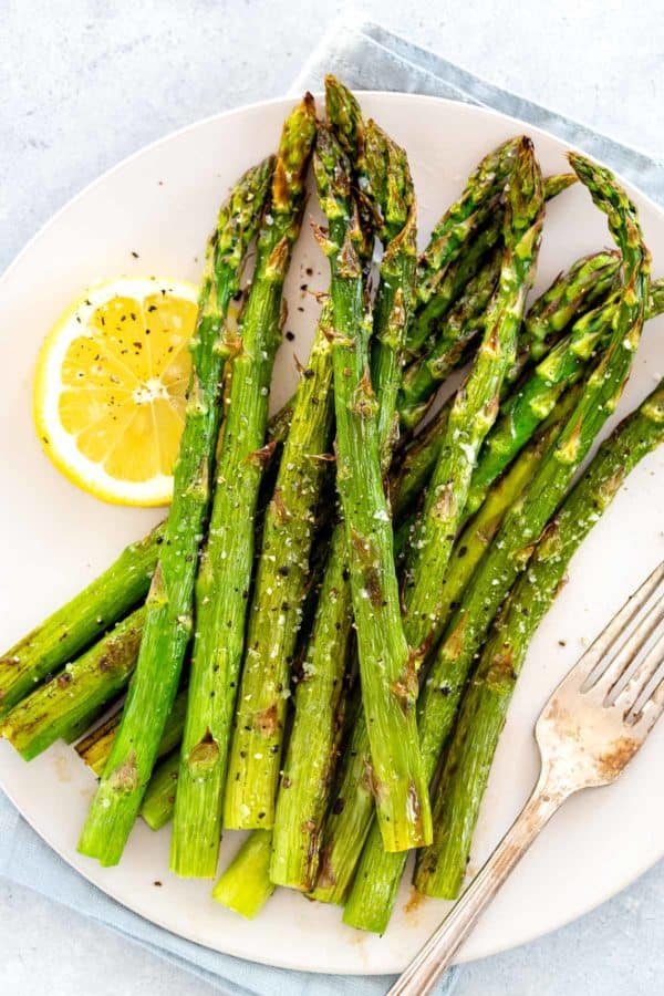 What is the best way to eat asparagus?