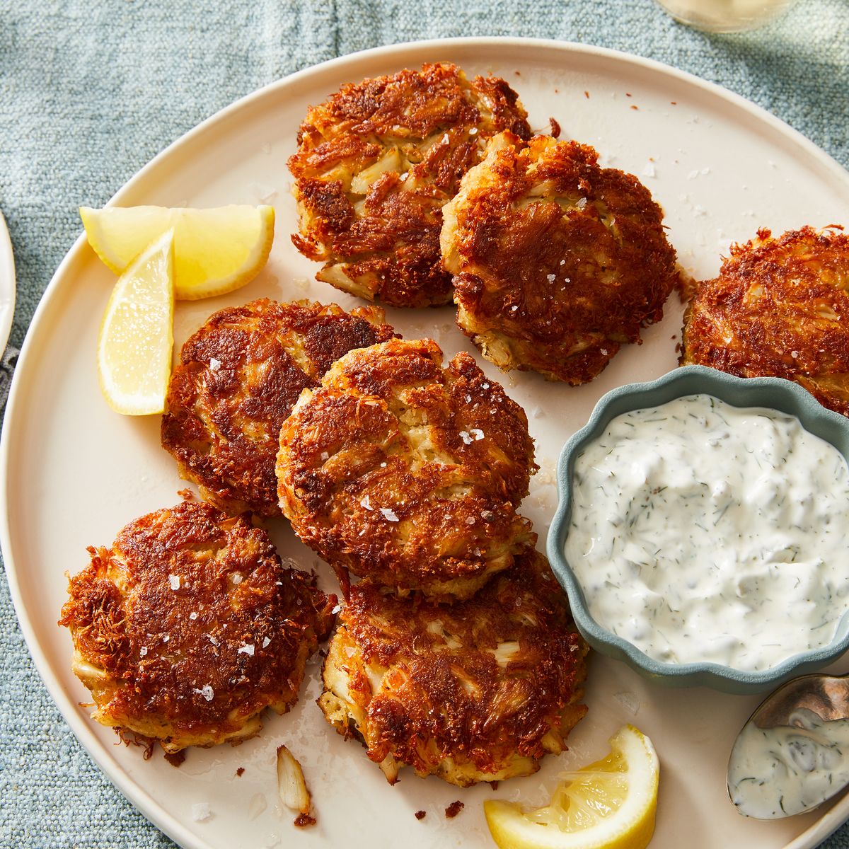 What is the best way to fry crab cakes?