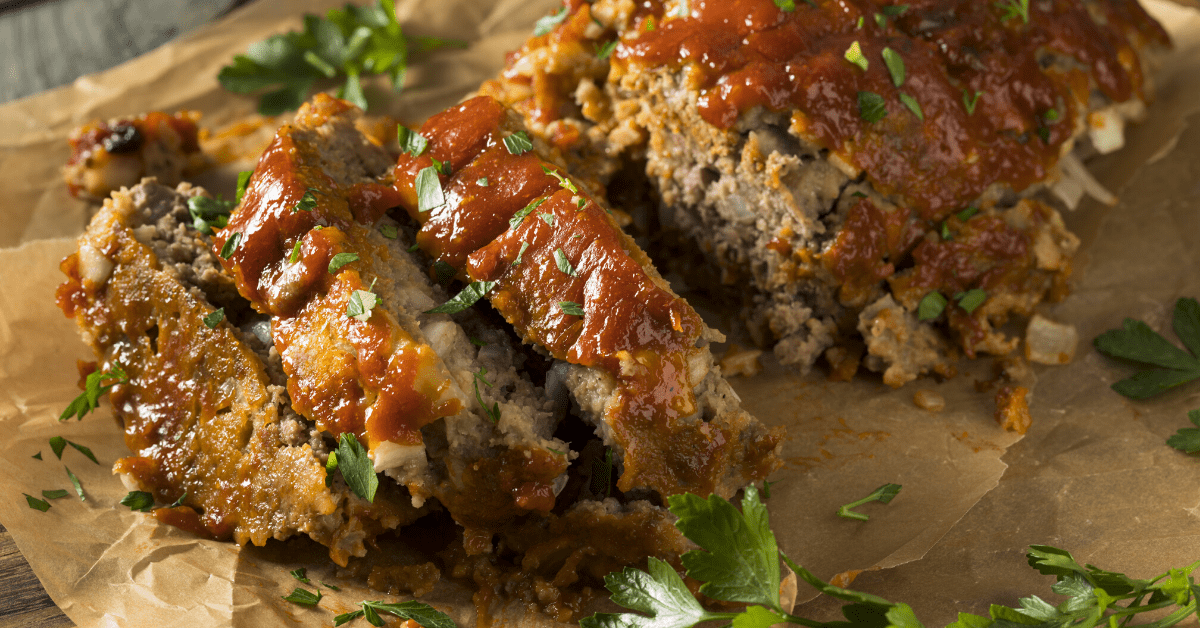 What is the best way to reheat leftover meatloaf?