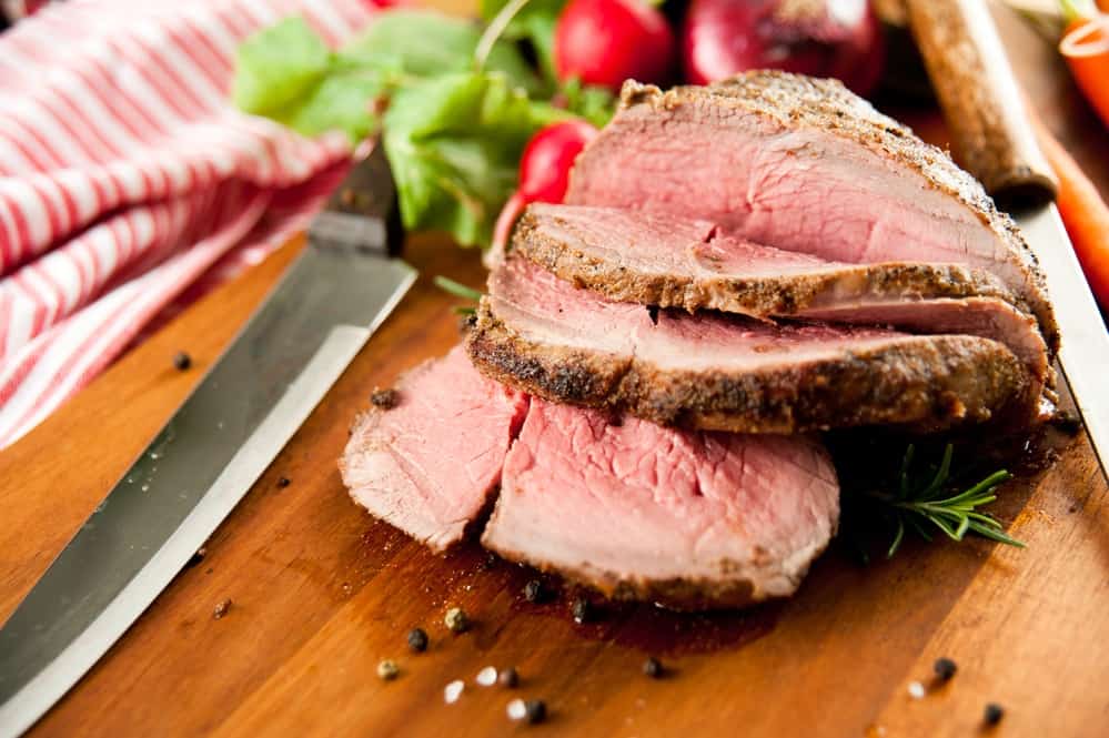 What is the best way to reheat roast beef?