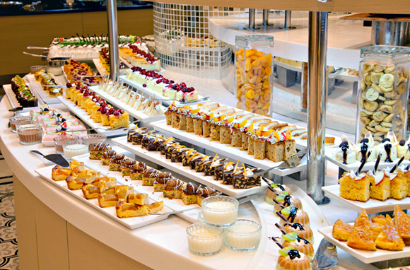 What is the biggest buffet in the world?