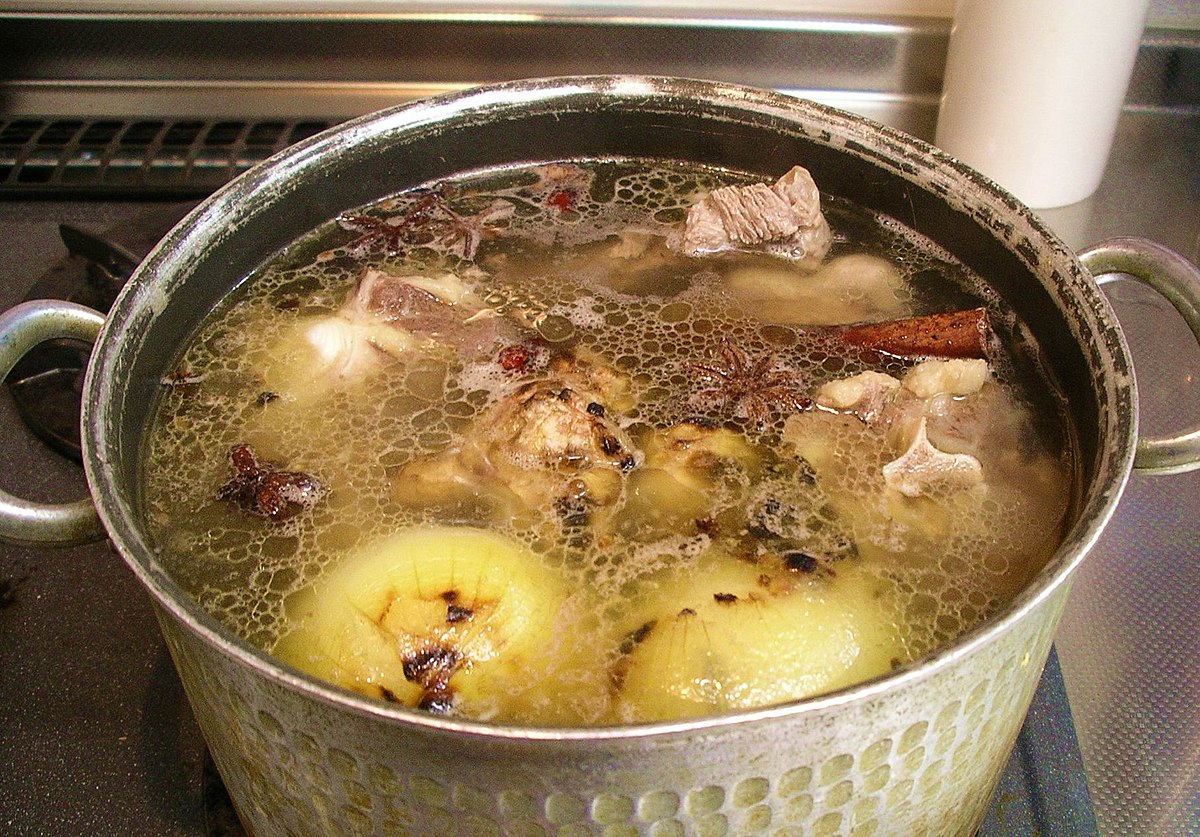 What is the difference between boiling and cooking stock?