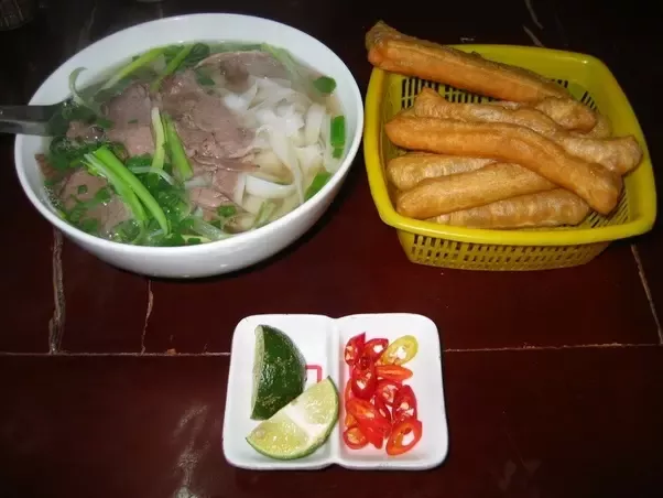 What is the difference between Hanoi Pho and Saigon pho?