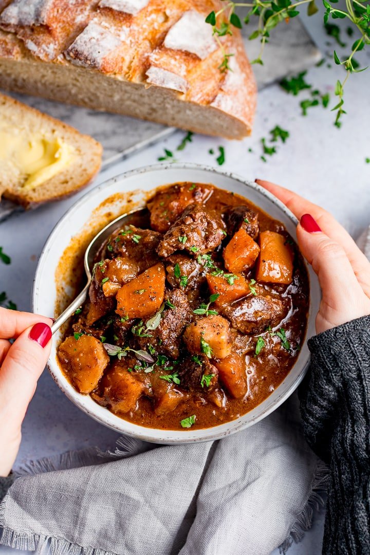 What is the difference between Lancashire hotpot and Irish stew?