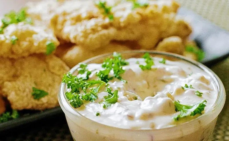What is the difference between mayonnaise and tartar sauce?
