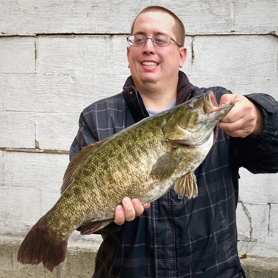 What is the largest smallmouth bass ever caught?