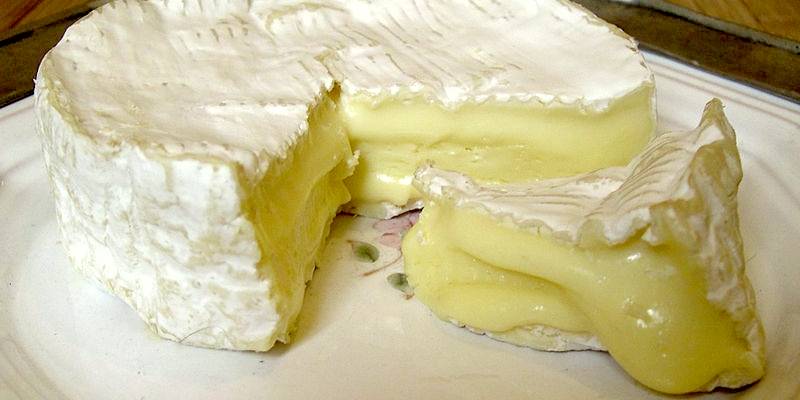 What is the most popular cheese in France?