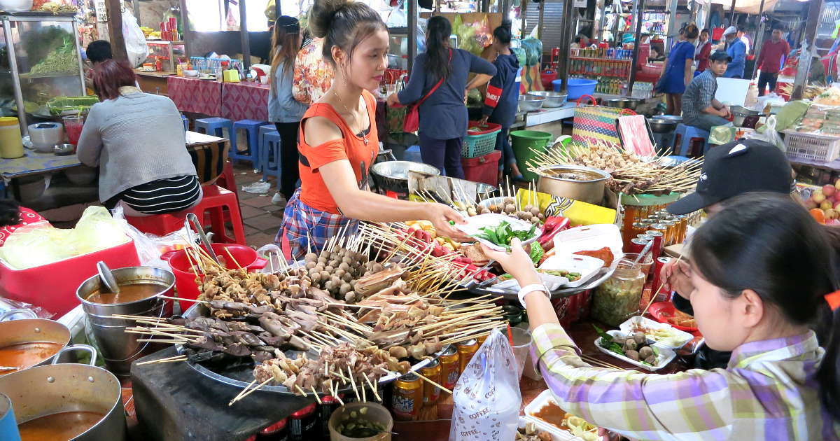 What is the most popular street food in Cambodia?