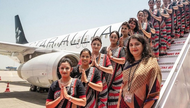 What is the salary of an air hostess in India?