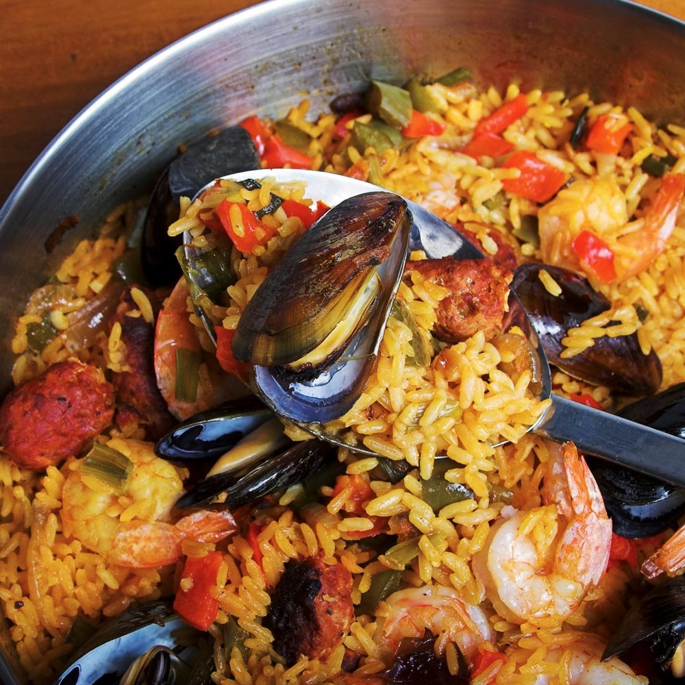 What is the secret to a good paella?