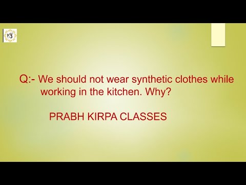 What kind of clothes should not be worn in the kitchen?
