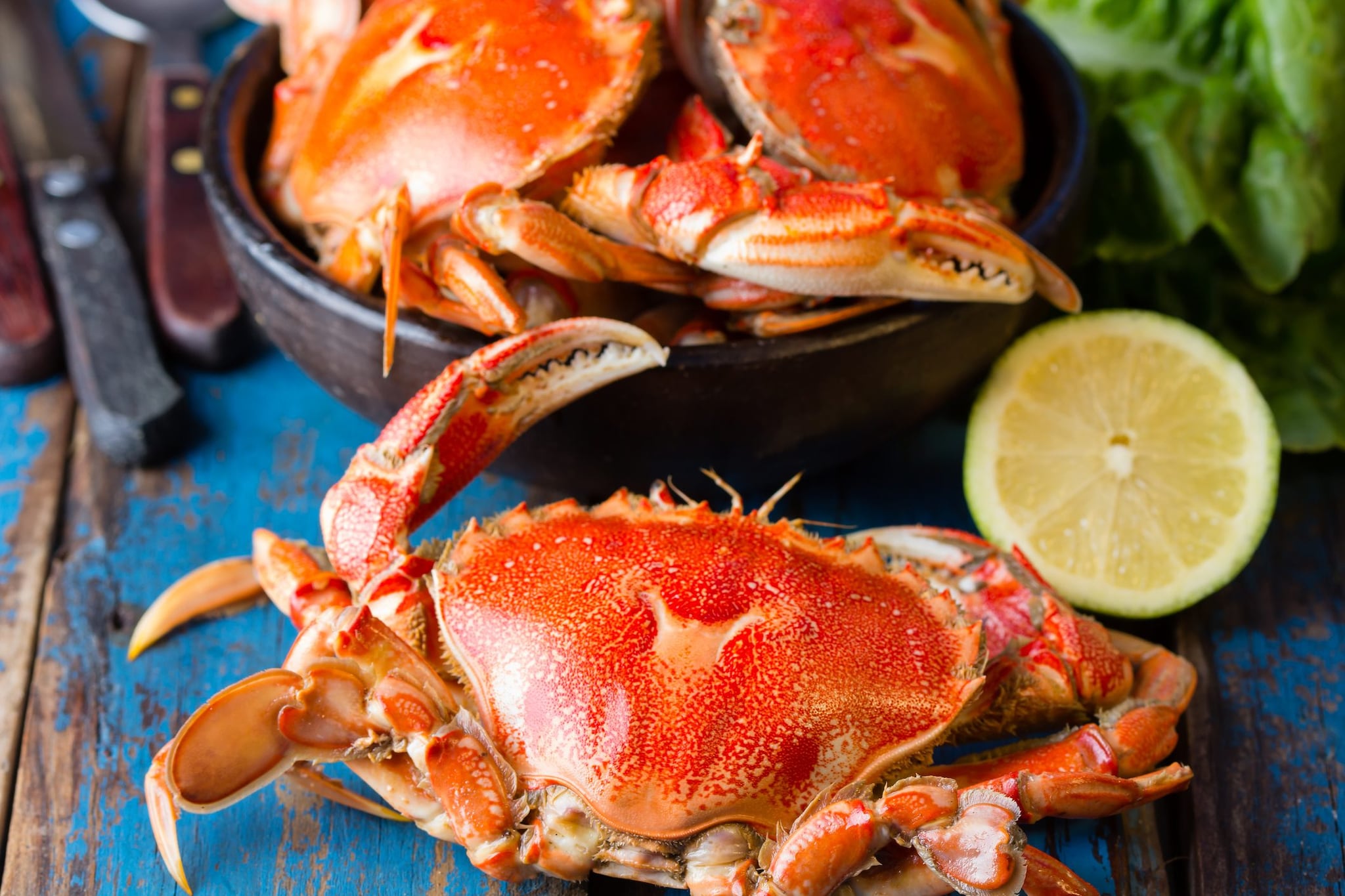 What kind of food poisoning comes from crab?