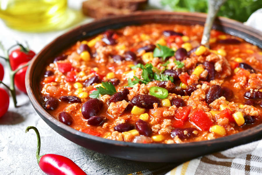 What makes chili different than stew?