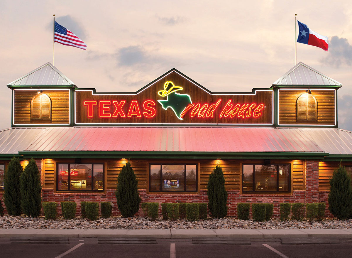 What makes Texas Roadhouse different?