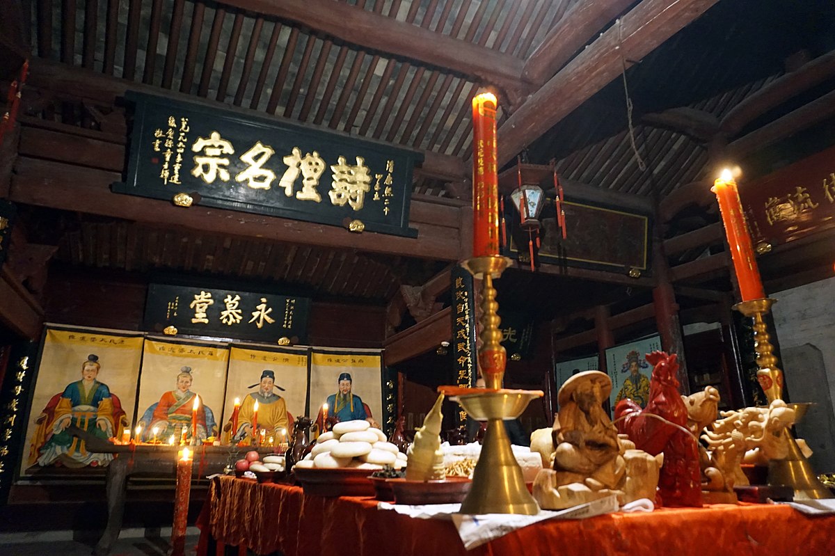 What role did ancestors play in ancient Chinese religion?