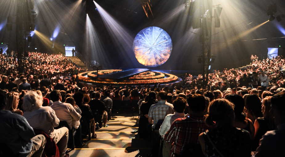 What should I wear to see Cirque du Soleil?