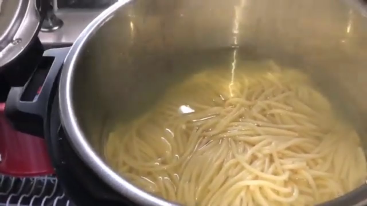 What size pot do you need to cook 2 pounds of pasta?