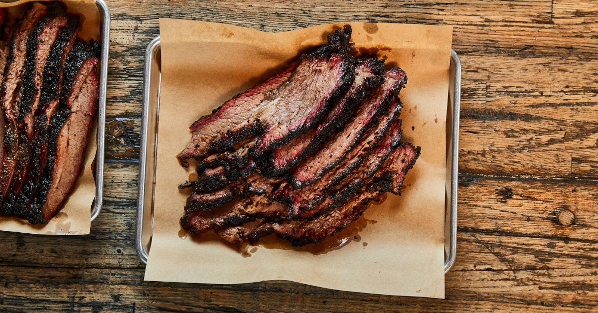 What temperature do you cook a 3-pound brisket?