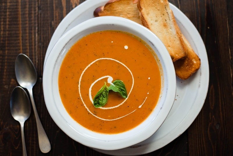 What temperature do you cook cream of tomato soup?