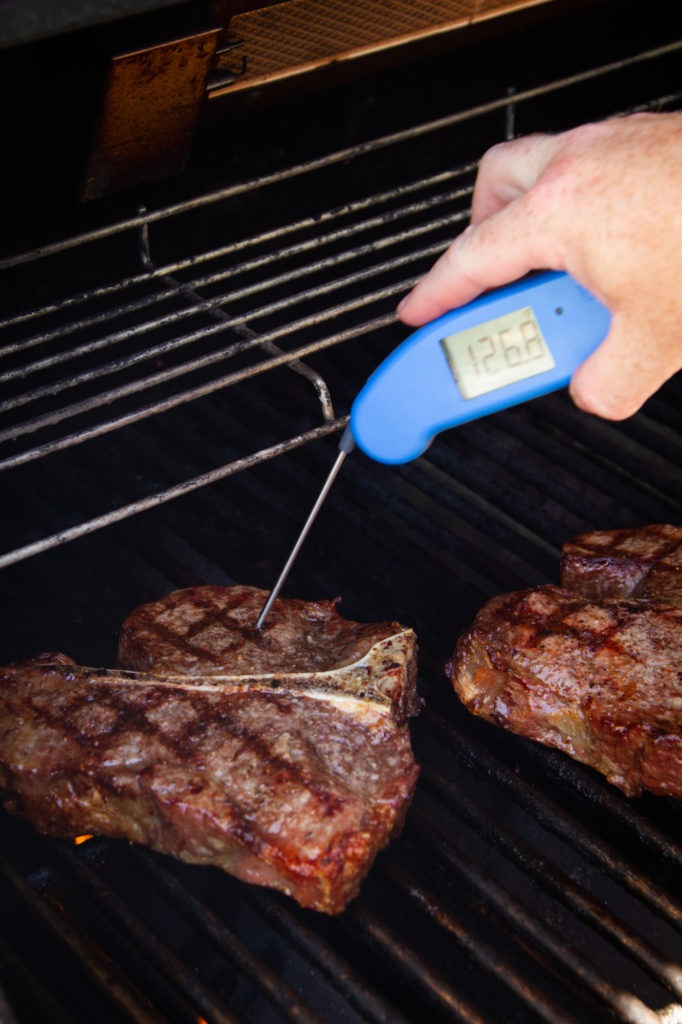 What temperature do you grill a 2-inch steak?