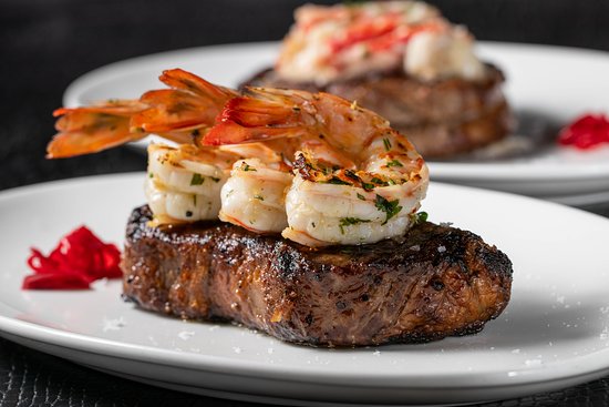 What to eat at STK Chicago?