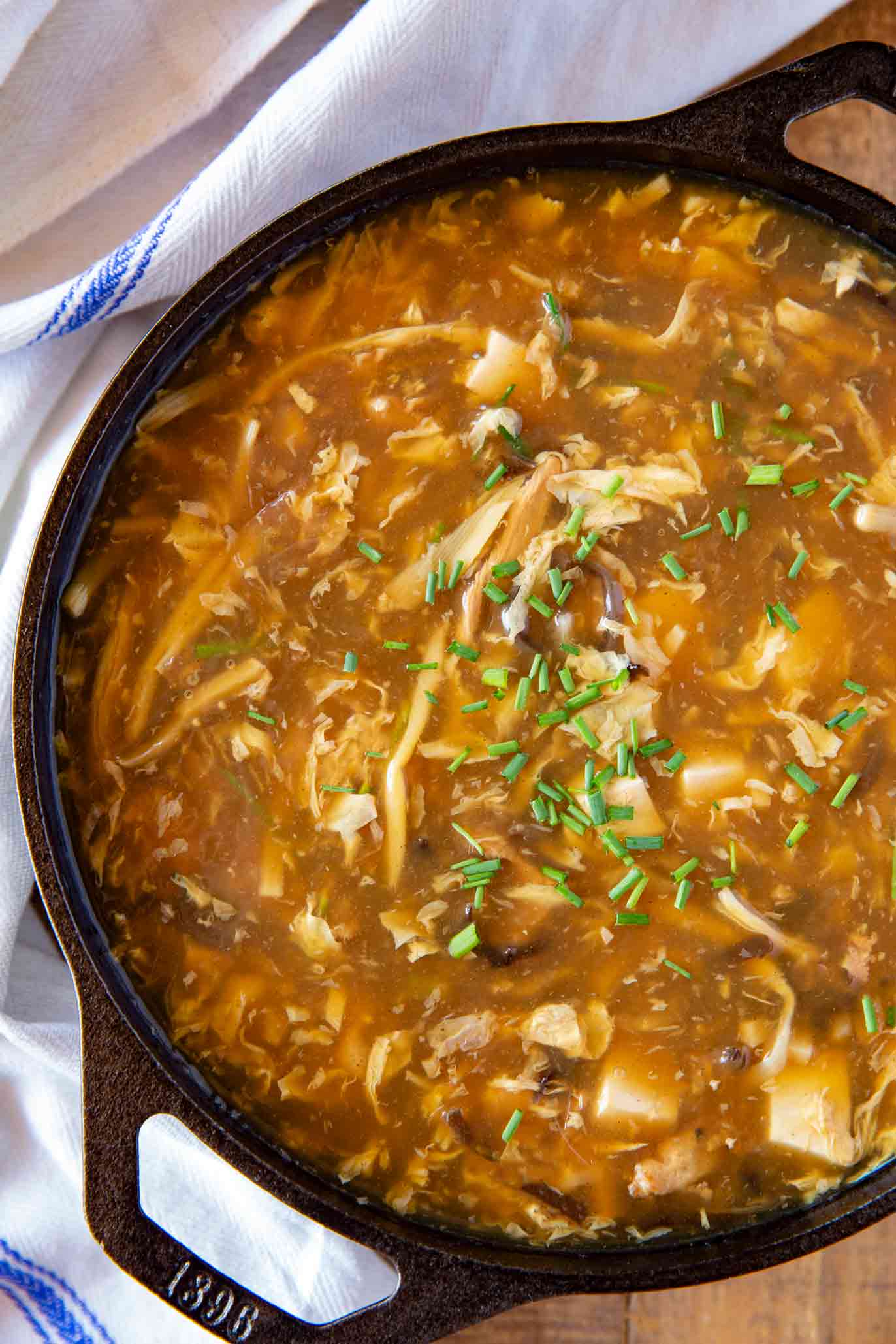 What to eat in hot and sour soup?