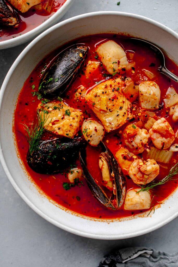 What to serve with cioppino?