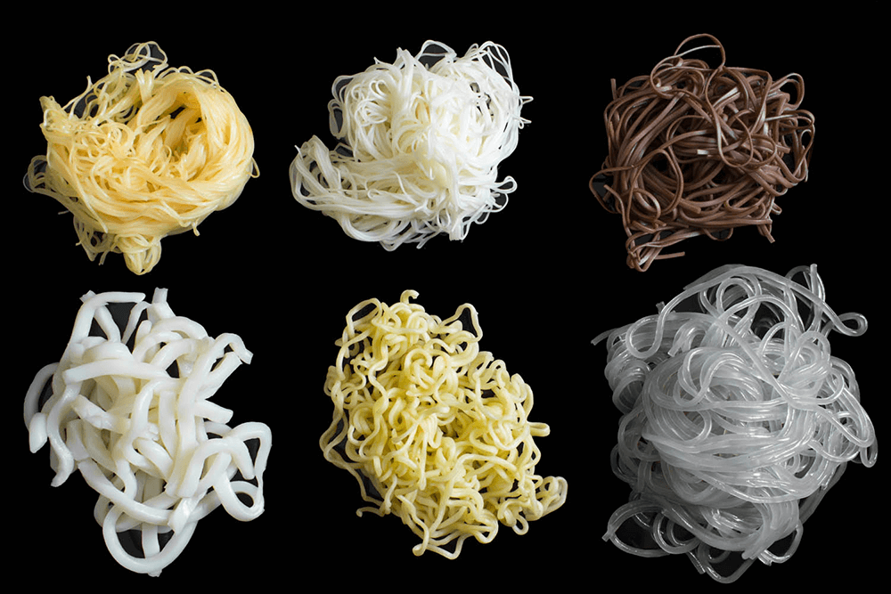 What type of noodles do Japanese use?