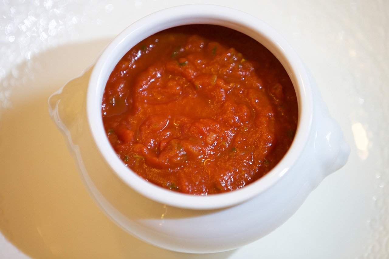 What's the difference between sauce and puree?