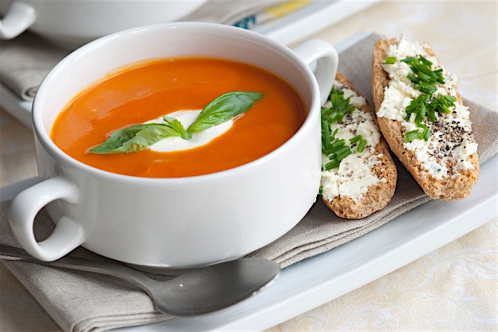 Whats the difference between soup and puree?