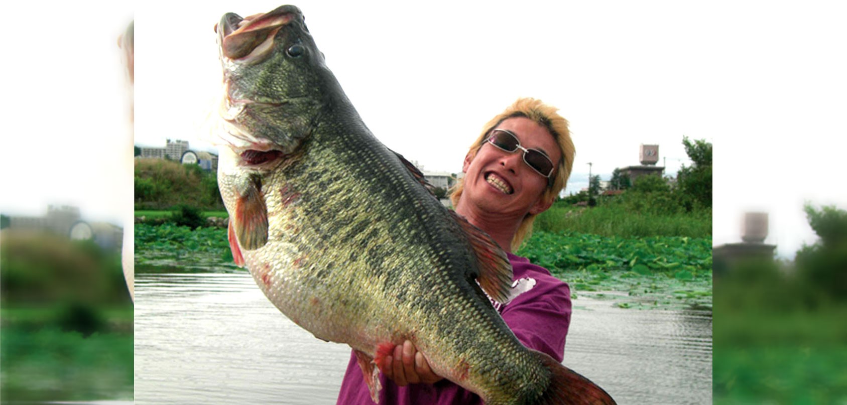 What's the largest largemouth bass ever caught?