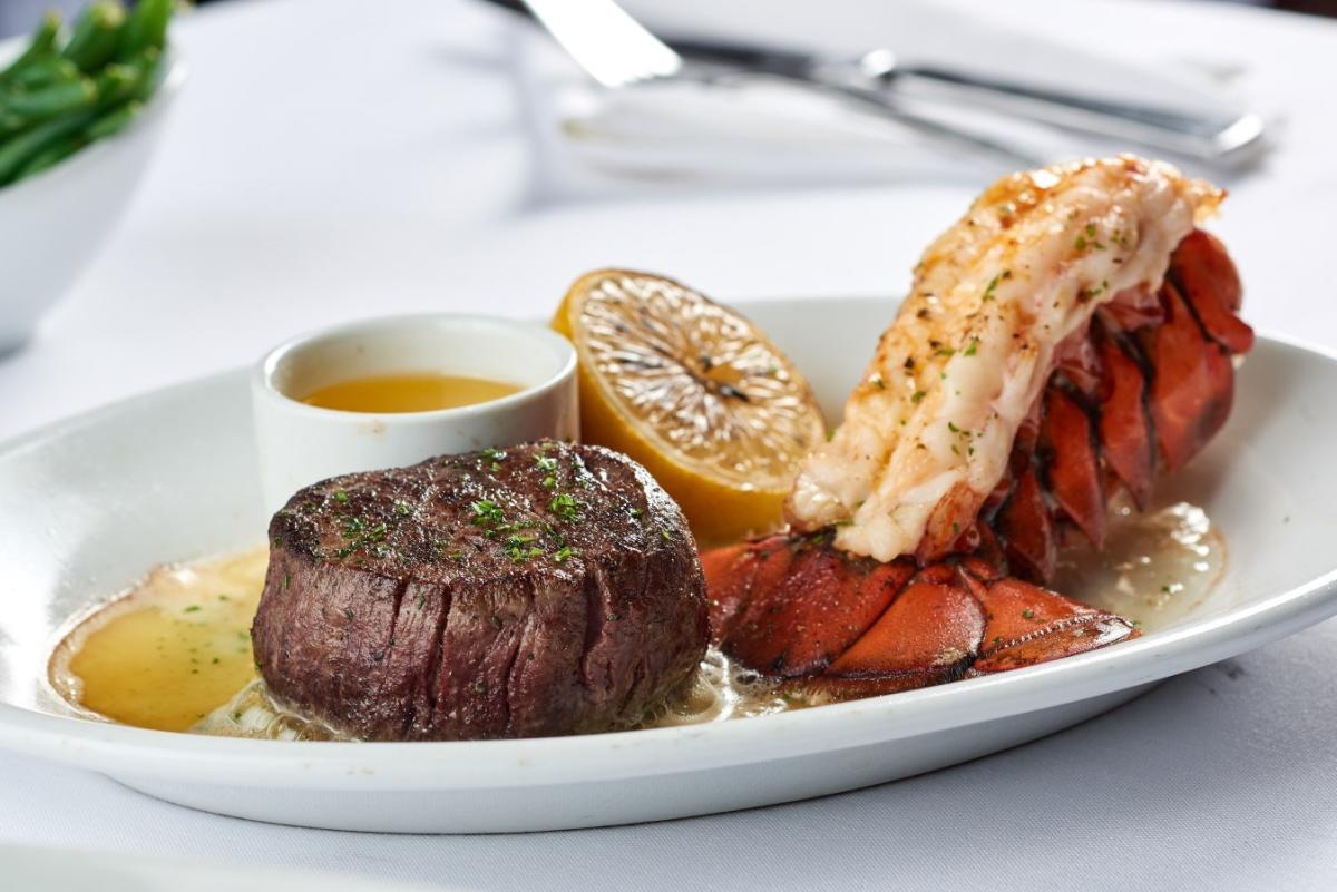 What's the story behind Ruth's Chris Steakhouse?