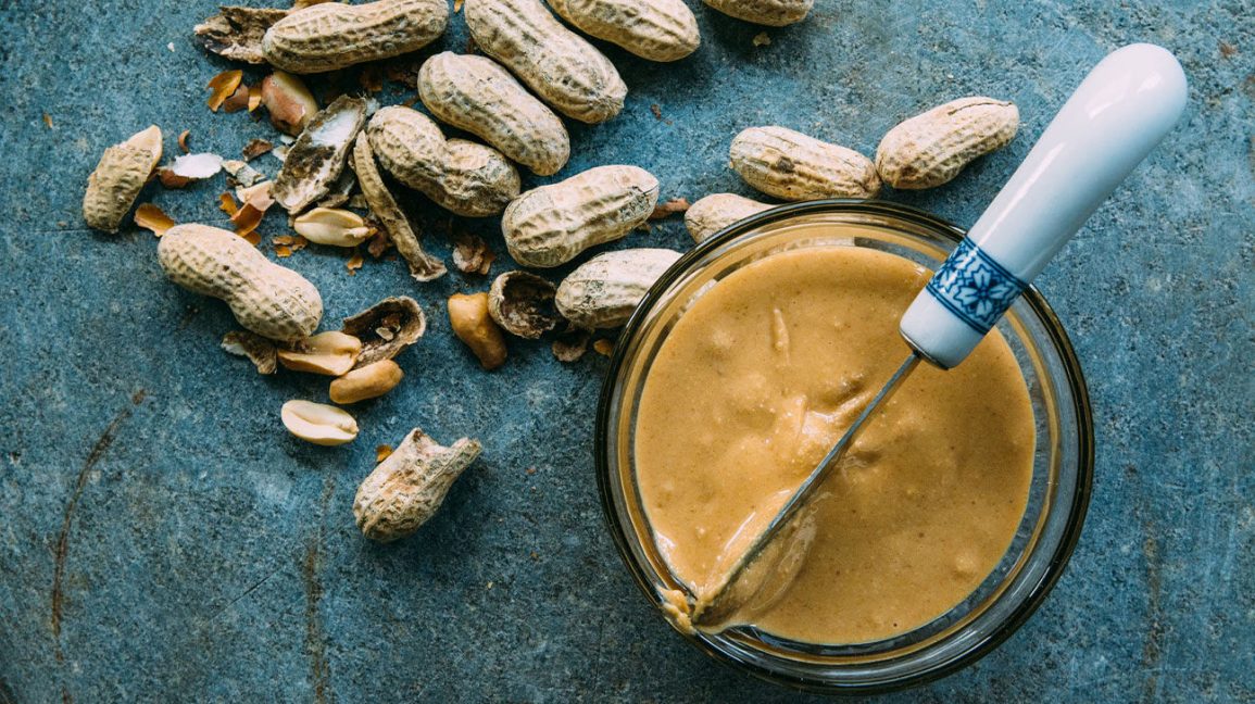 When should I eat peanut butter to gain weight?