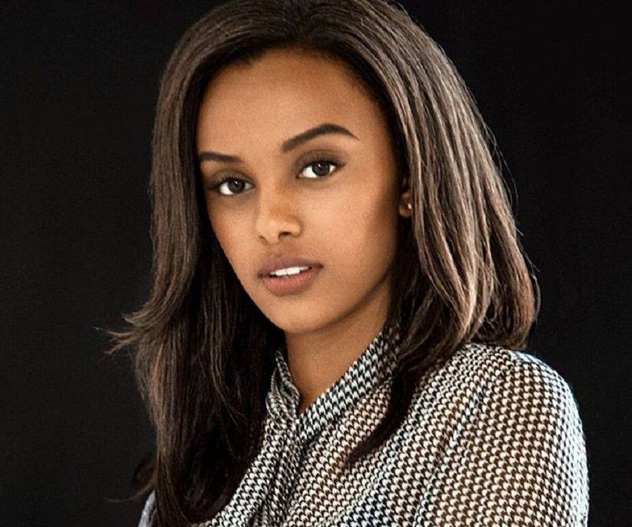 When was Ruth B born?