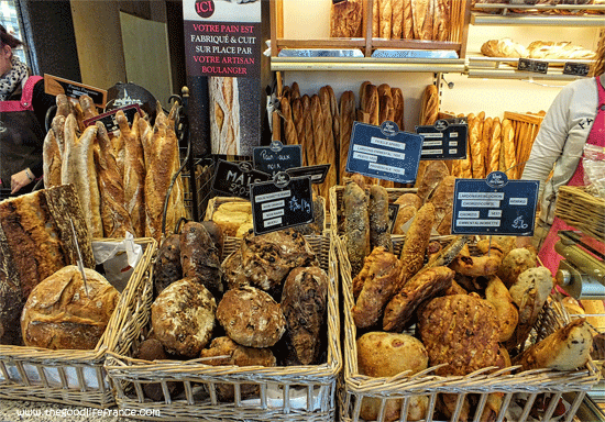 Where are baguettes sold in France?