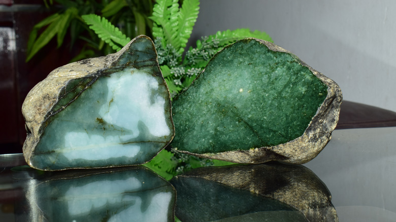 Where should I place jade stone in home?