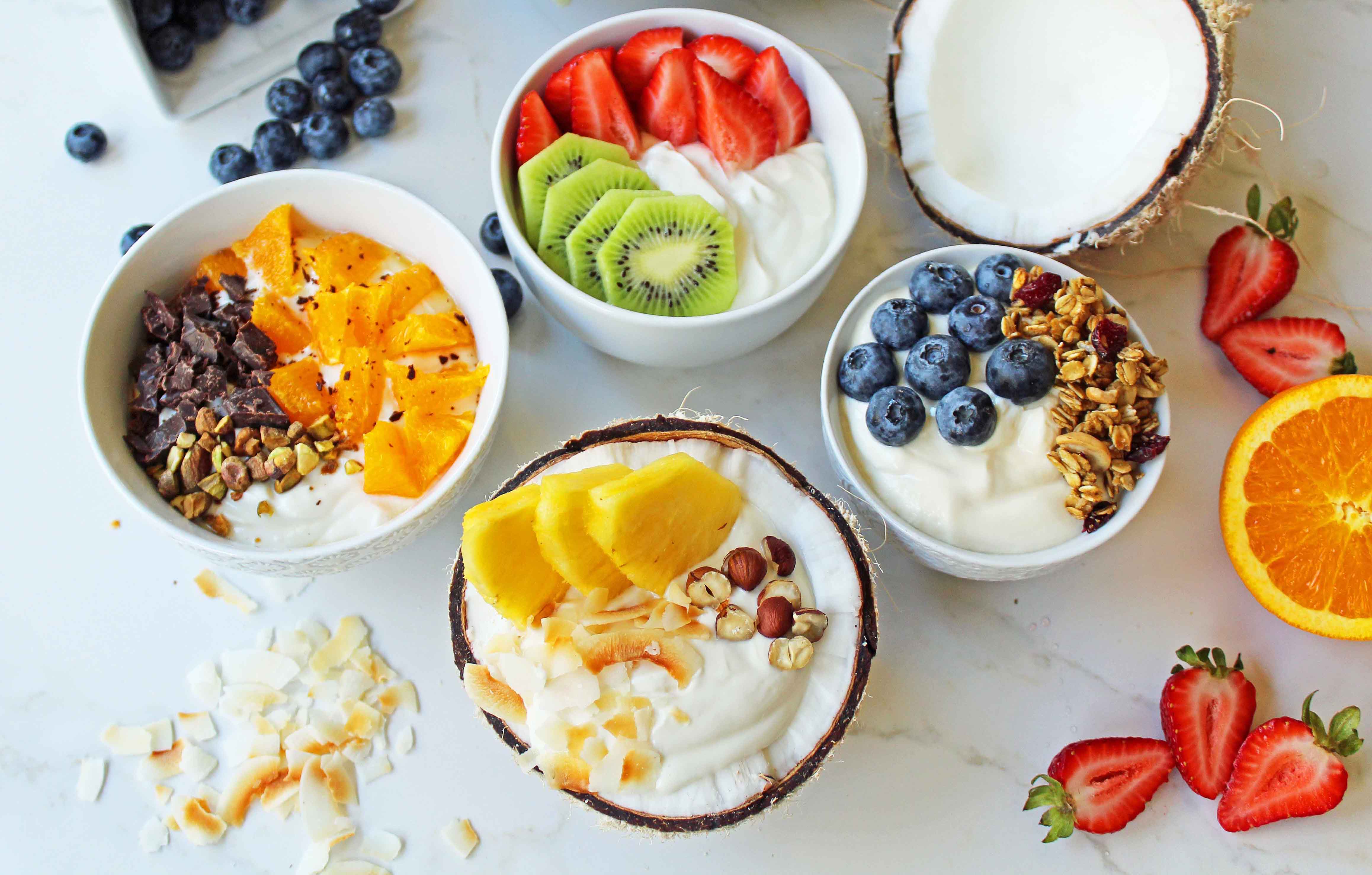 Which fruits go well with yogurt?