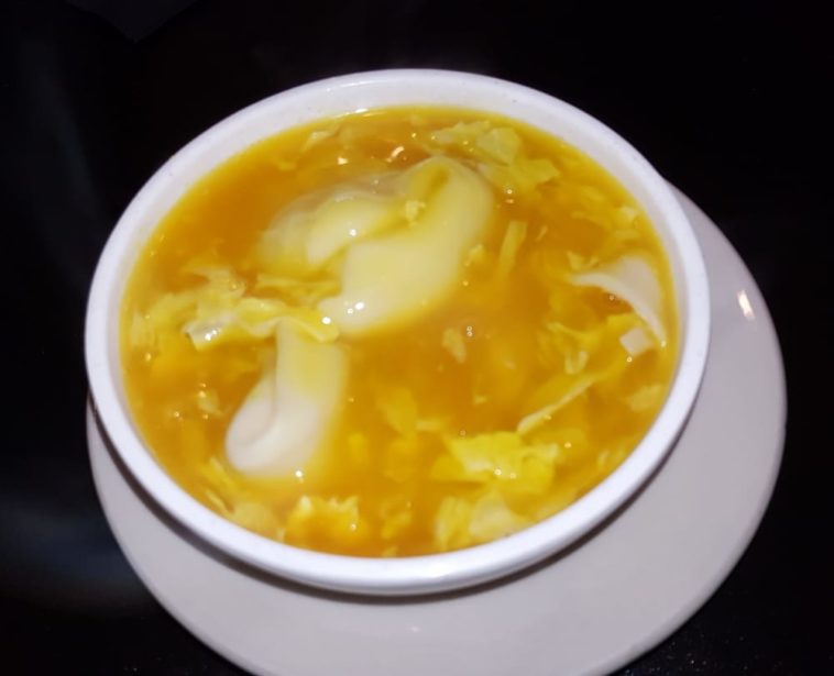 Which has more sodium egg drop soup or wonton soup?