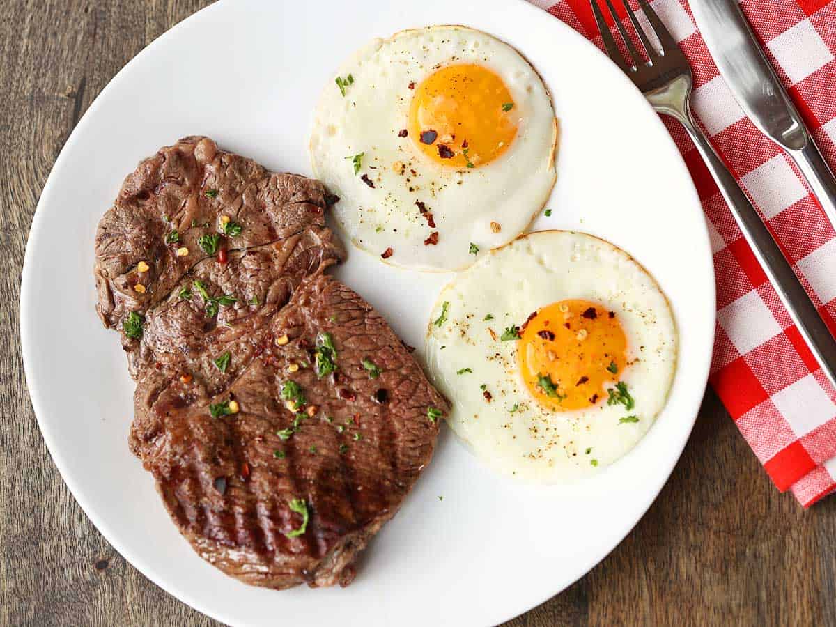 Which is healthier steak or eggs?