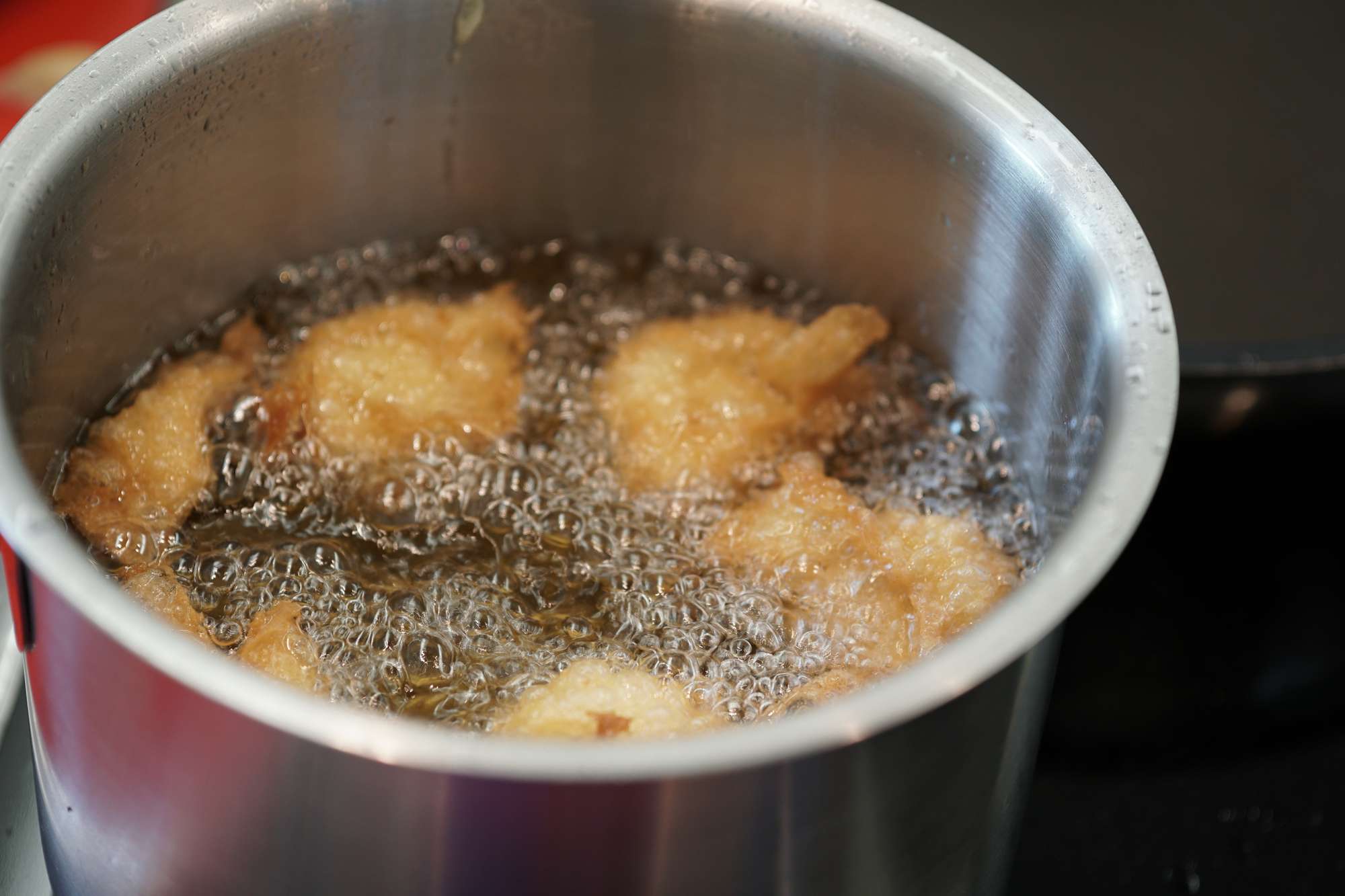 Which metal is good for deep frying?