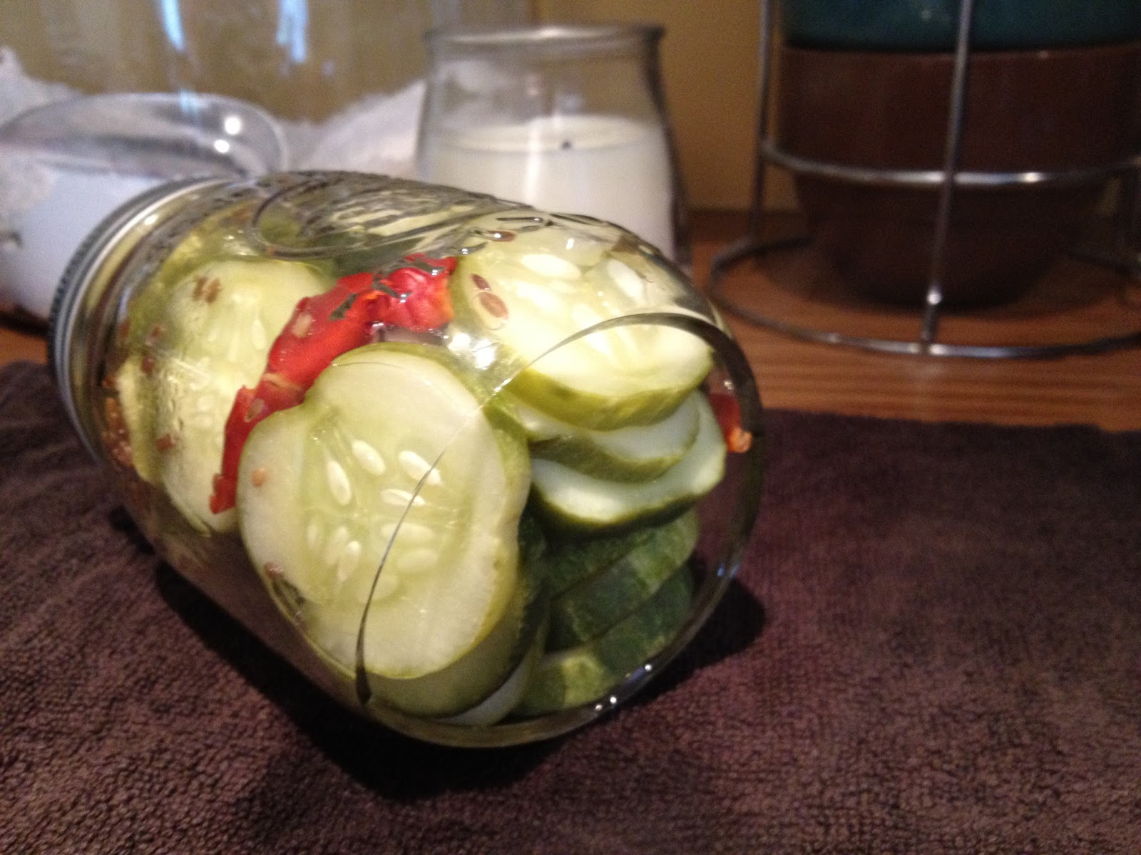 Why are my canning jars breaking in water bath?