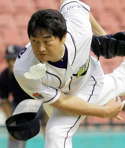 Why do baseball players put cabbage leaves in their hat?