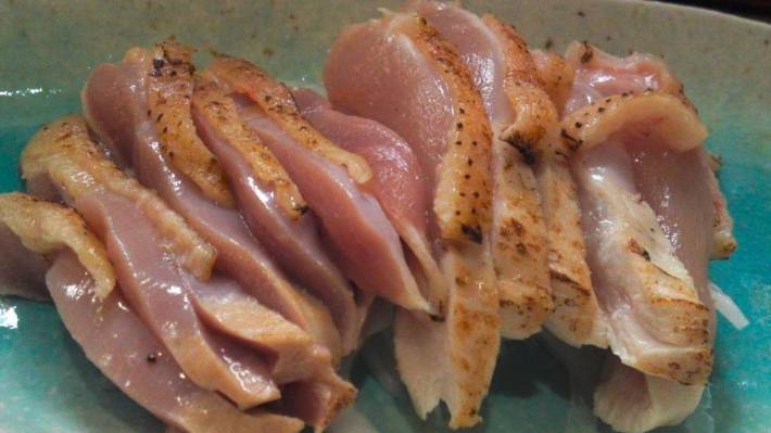 Why do Japanese people eat rare chicken?