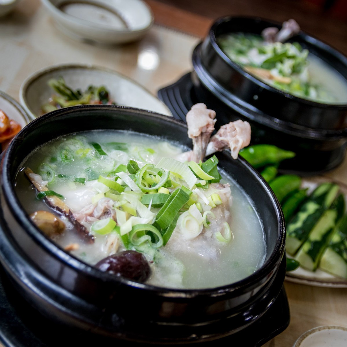Why do Koreans eat samgyetang in summer?