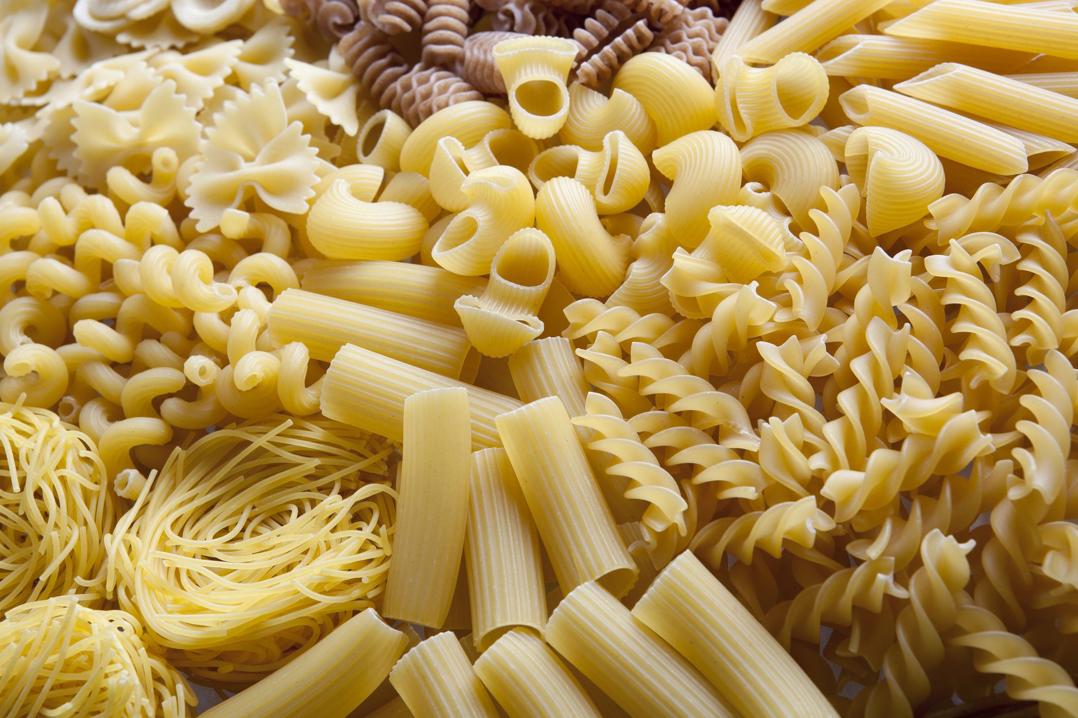 Why is it important to consider the shape of the pasta for the sauce you want to use?