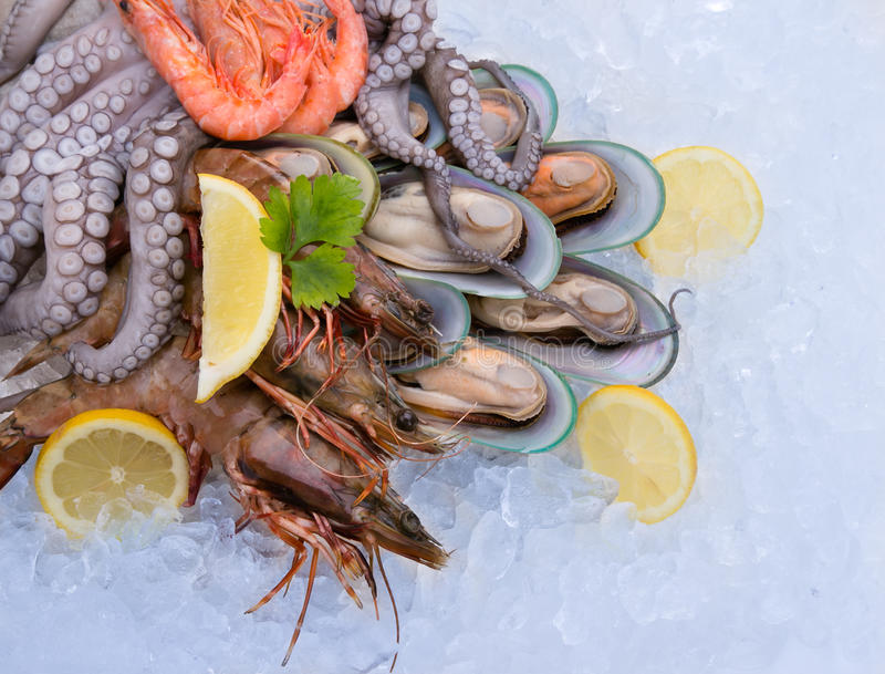 Why is seafood served on ice?