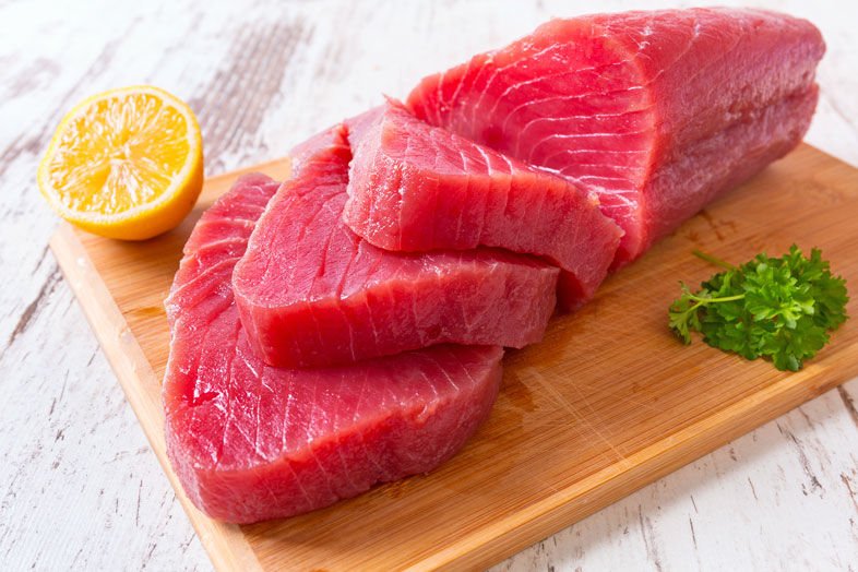 Why is tuna flesh red?