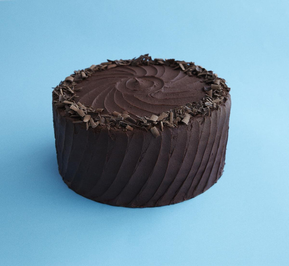 Why storing cakes properly improve its shelf life?