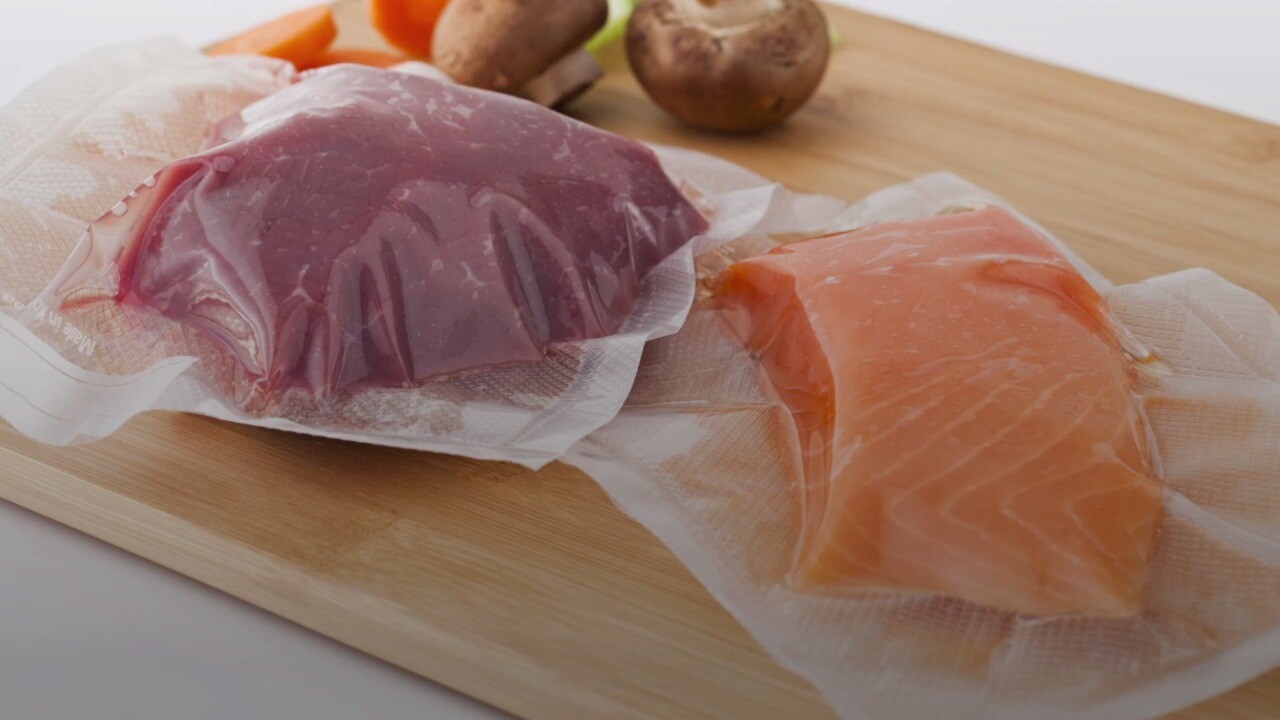 Why You Should Never thaw frozen fish in its vacuum sealed packaging?